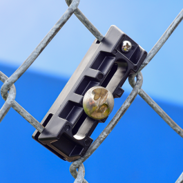 Sign Guardian 2000 - Chain Link Fence Mount SG2000