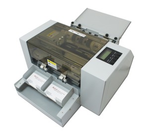 Automatic Business Card Cutting - 100 Cards in 60 Seconds!